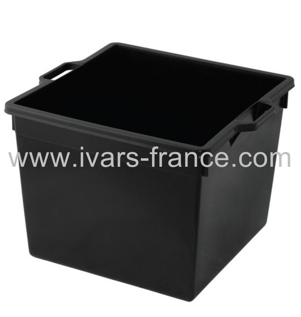 AUGES POUR MACON - Ivars